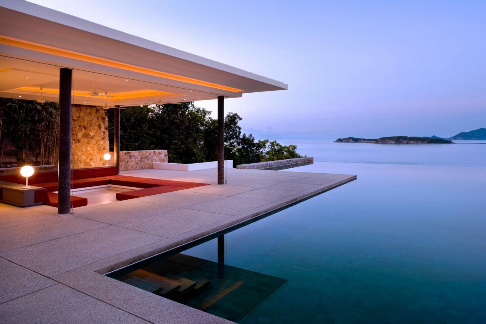 Experiences - DIAMOND LUXURY RENTALS